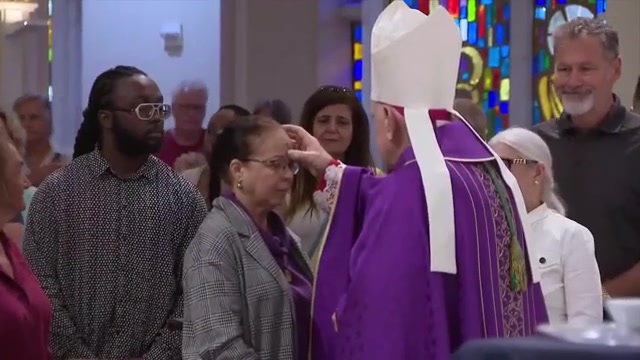 Catholics in South Florida observe Ash Wednesday, start of Lent – WSVN ...