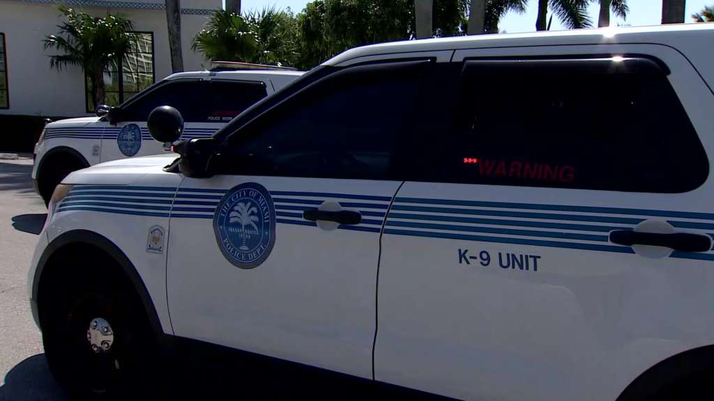 230227 MIAMI POLICE K9 UNIT – WSVN 7News | Miami News, Weather, Sports ...