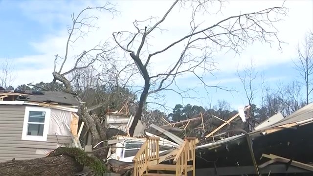 Snow blankets Northeast as cleanup begins from deadly storm - WSVN ...