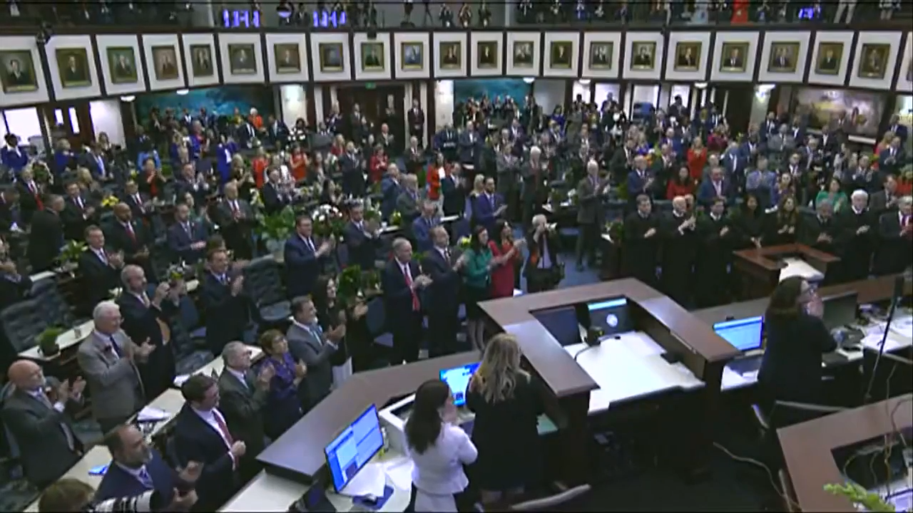 Florida GOP introduces new abortion bill banning procedure after 6 ...