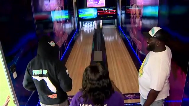 Pinsetters Mobile Bowling in North Miami can bring the game to you ...