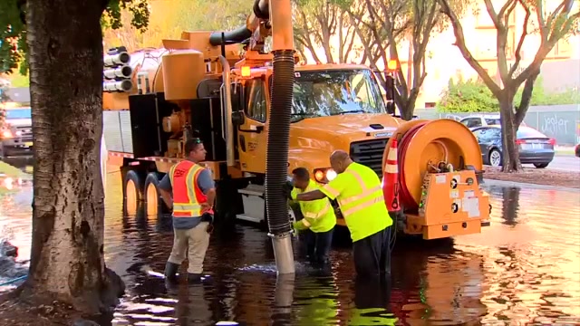 Heavy rains trigger flood advisories across Miami-Dade, shut down parts ...