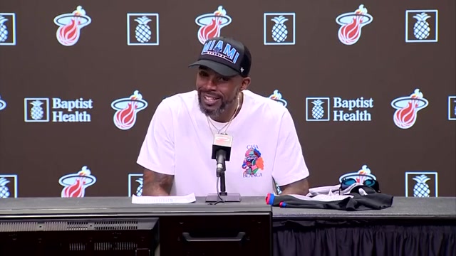 Heat sign Udonis Haslem, but this time as a vice president - WSVN 7News ...