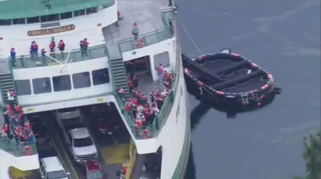Ferry runs aground near Seattle; no injuries reported - WSVN 7News ...