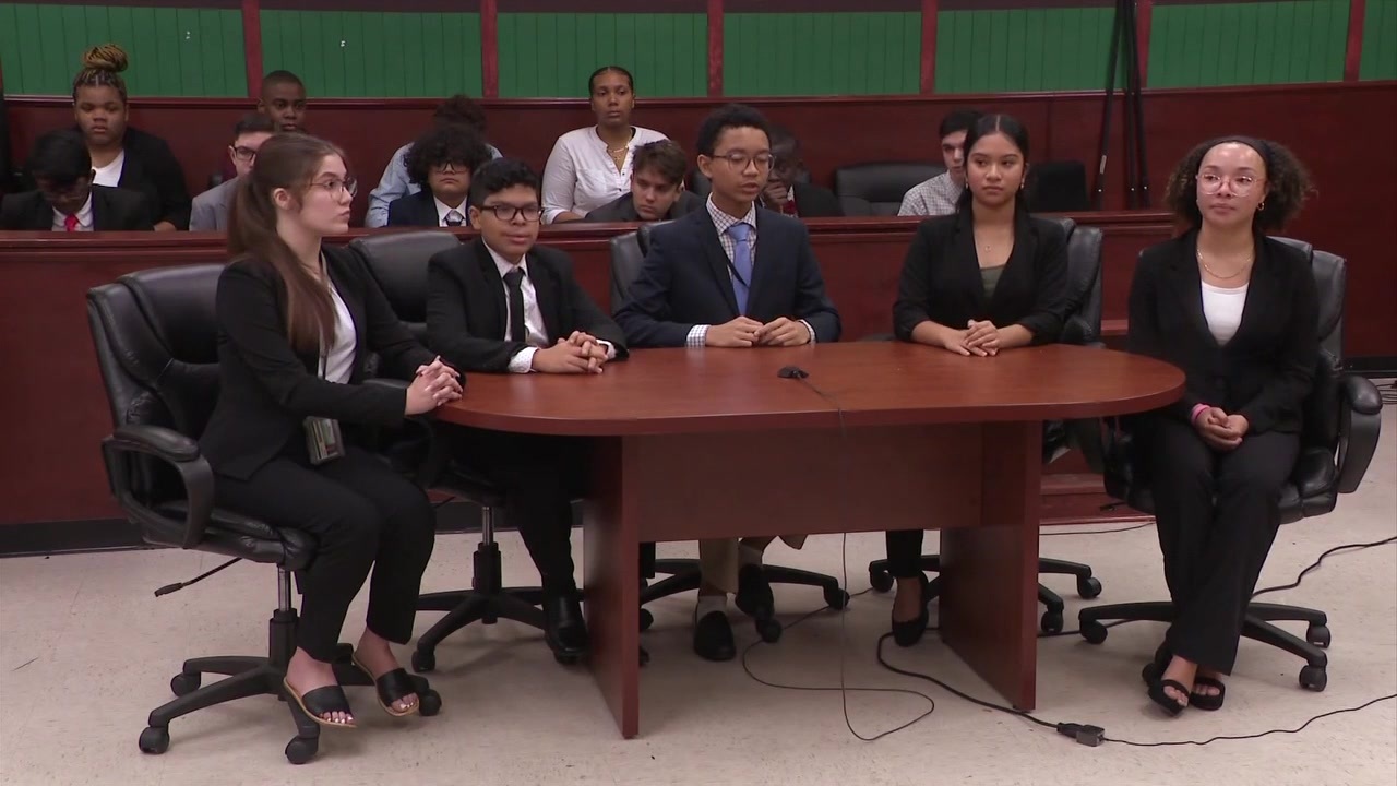 Nova Middle School’s mock trial team prepares for competition in ...