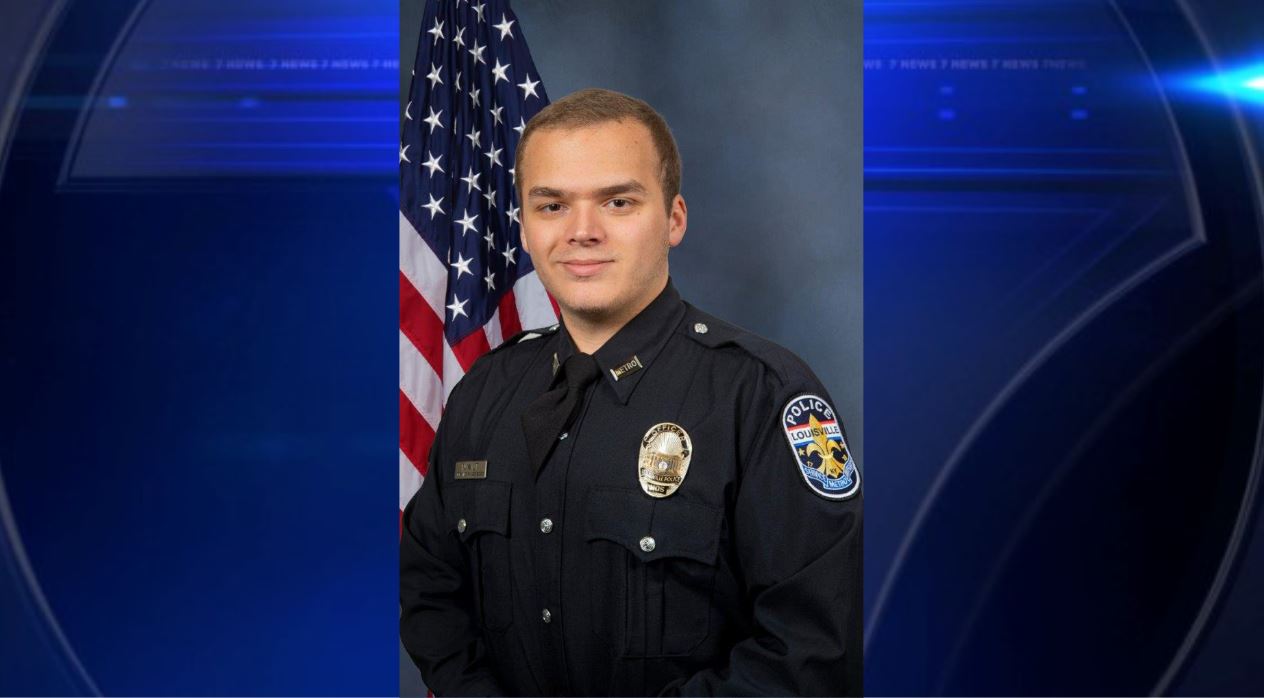 Officer who helped stop Louisville bank shooter is off a ventilator and ...