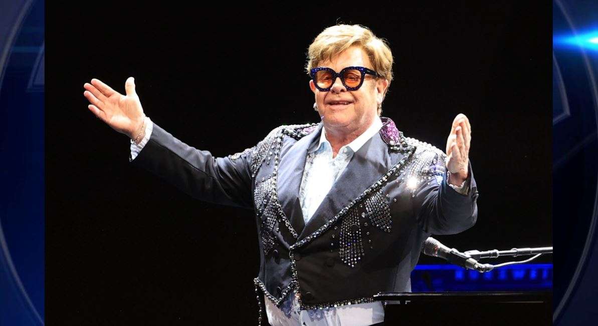 Elton John serenaded by Manchester City players at airport in FA Cup ...
