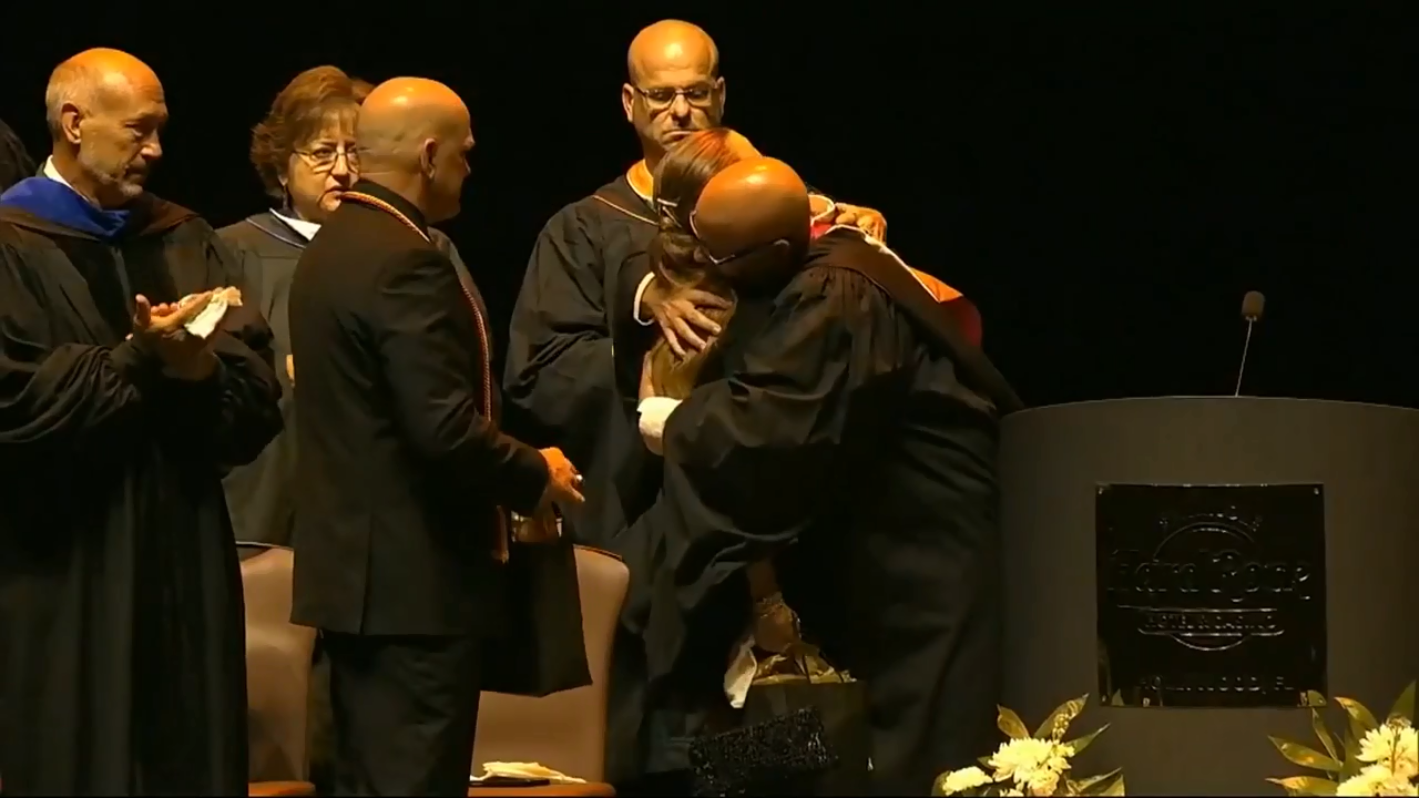 Tribute held for teen who made ultimate sacrifice to save a stranger ...