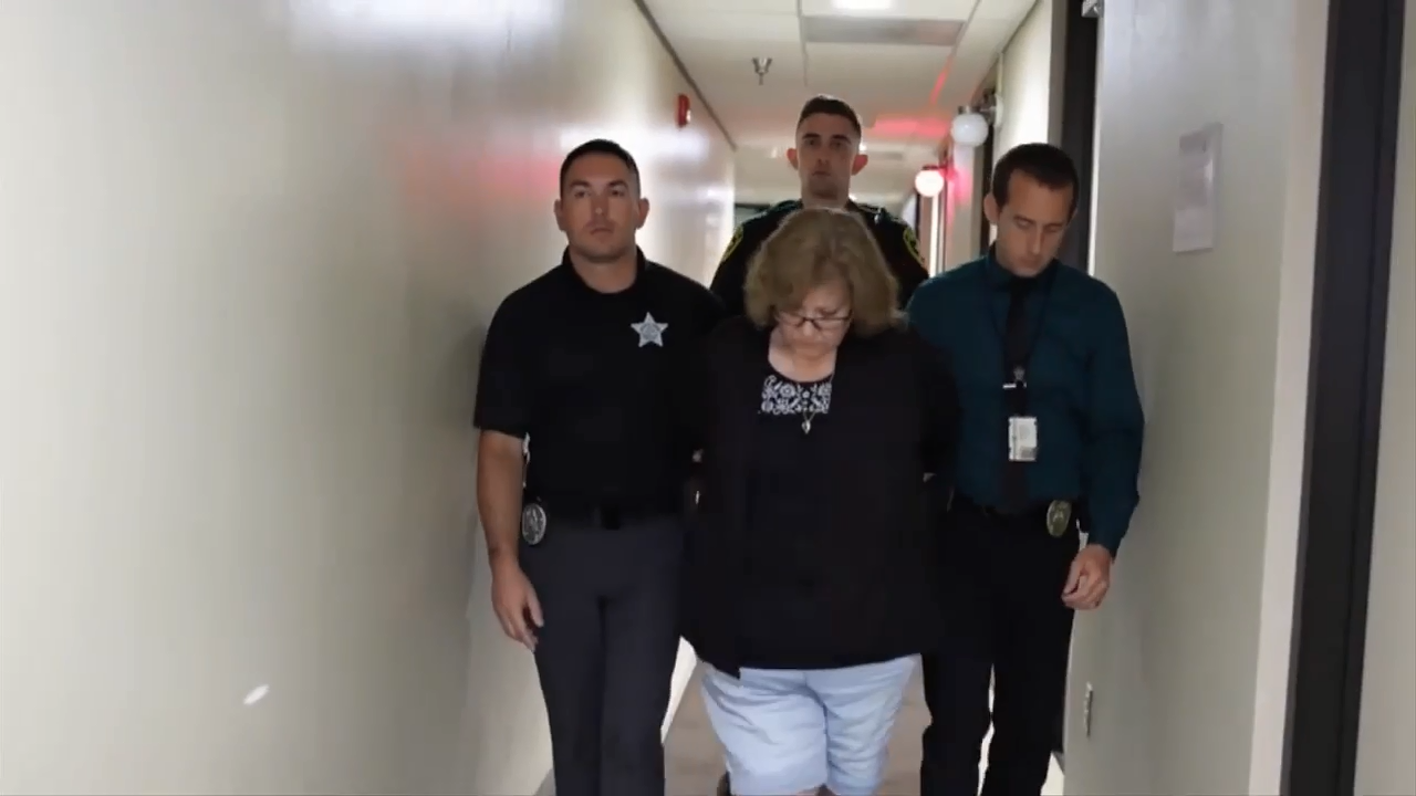 Florida Woman Who Fatally Shot Neighbor Appears In Court Sheriff 8336