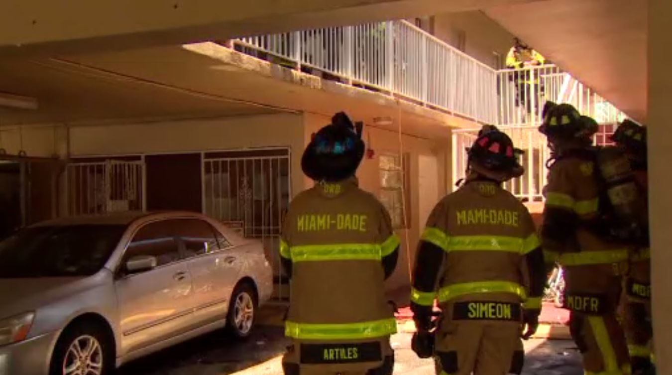 2 displaced after kitchen fire damages North Miami Beach apartment ...