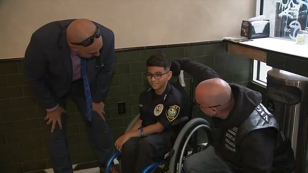 NYPD shows respect to 9-year-old Texas boy after getting bullied for ...