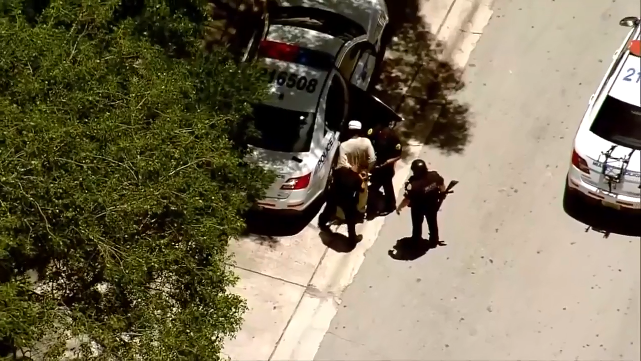 Fbi Arrests Man In Downtown Miami Bank Robbery Wsvn 7news Miami