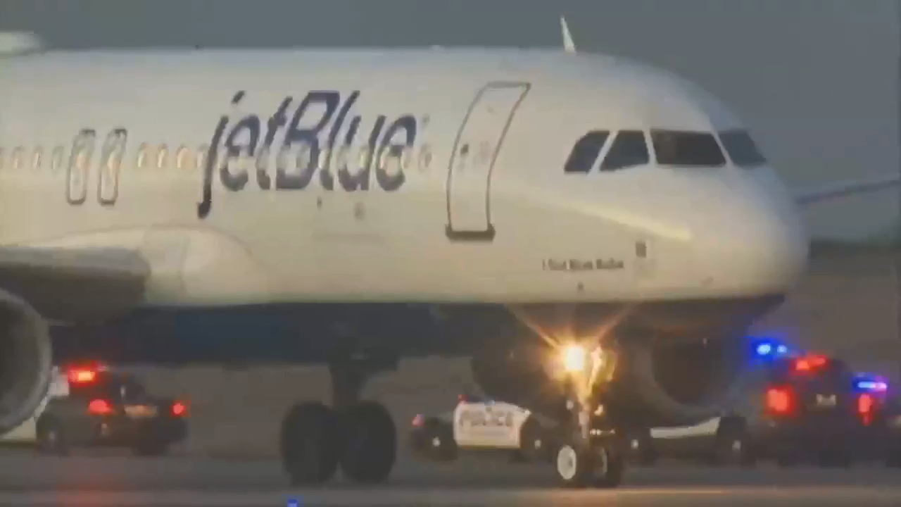 JetBlue is dumping its partnership with American Airlines to salvage ...
