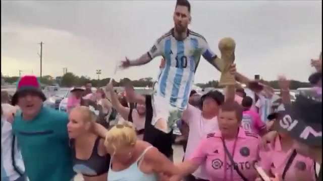 Torrential downpour no obstacle for soccer fans waiting to see Messi at ...