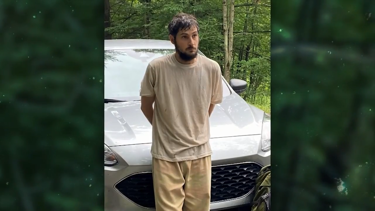 Couple checking out barking dog leads to encounter with escapee, his ... Couple checking out barking dog leads to encounter with escapee, his ...