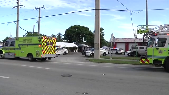 Man Critical After Shooting At Miami Gas Station 2 At Large Wsvn