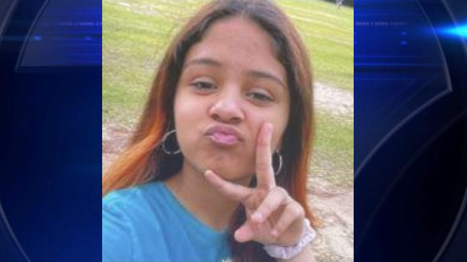 Miami Police search for 14-year-old girl reported missing from Little Havana - WSVN 7News ...