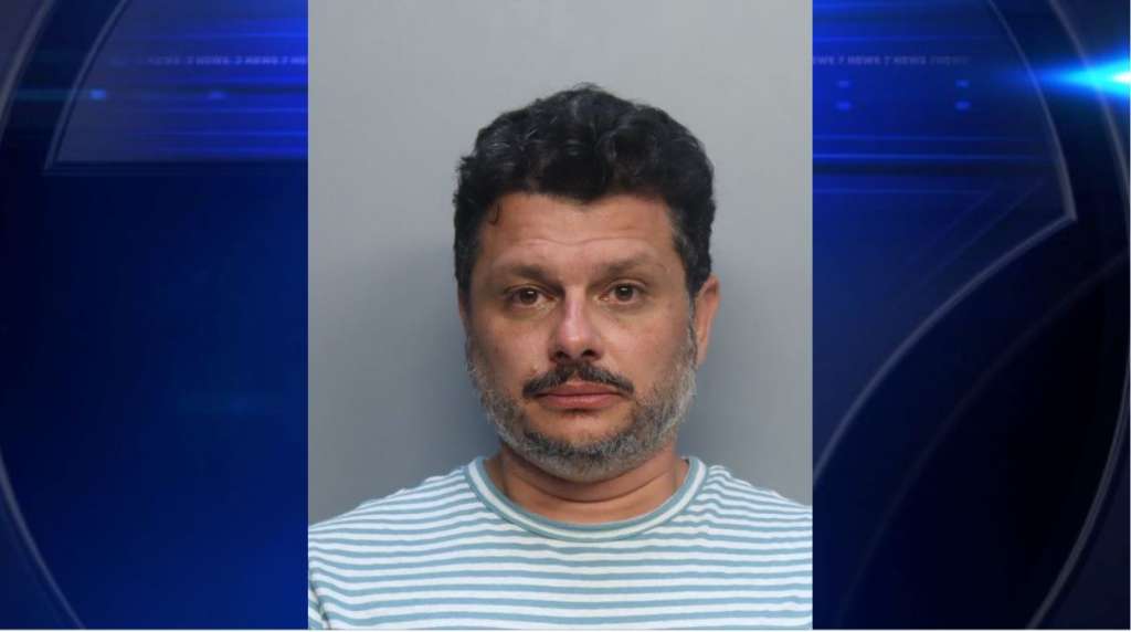 Passenger arrested at Miami International Airport after making false ...
