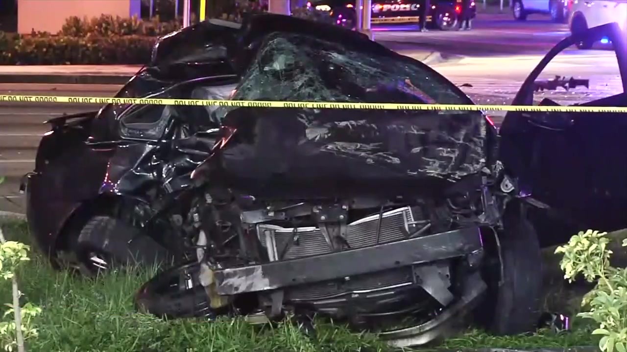 2 hospitalized following crash in Miami Gardens - WSVN 7News | Miami News, Weather, Sports ...