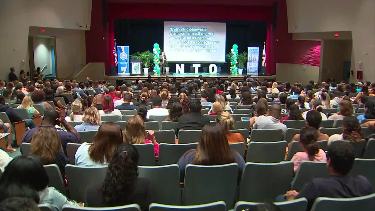 Hundreds Of First time Teachers Attend Orientation In Hialeah Gardens hundreds-of-first-time-teachers-attend-orientation-in-hialeah-gardens