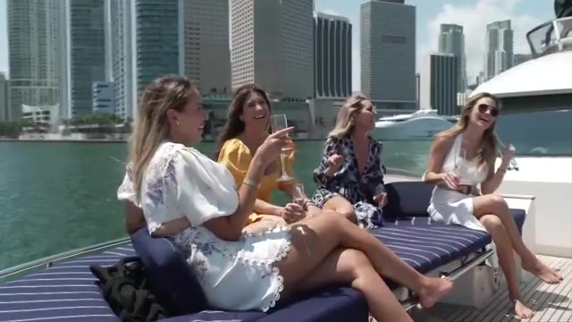 The yacht life: Kiki at Sea takes diners on a Greek-flavored cruise ...