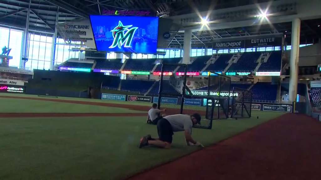 marlins stadium rules