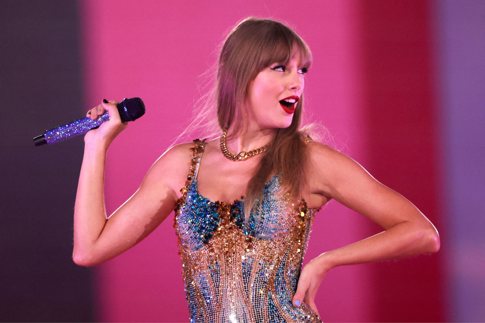 Taylor Swift’s tour enters her movie theater ‘Era’ as she brings record ...