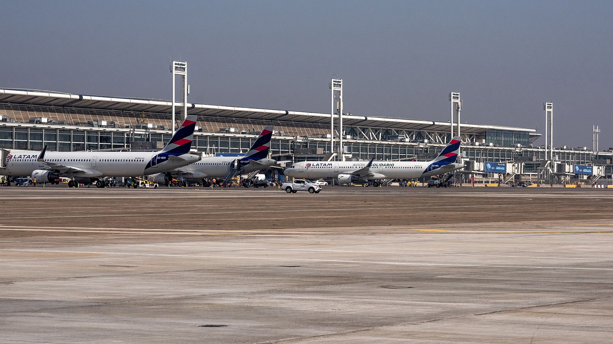 Pilot dies after flight from Miami makes emergency landing in Panama ...