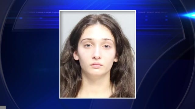 230921_Antonella_Rivoir_pet_sitter_mugshot – WSVN 7News | Miami News ...