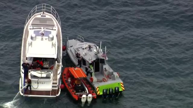 7 rescued after yacht takes on water off Miami Beach - WSVN 7News ...