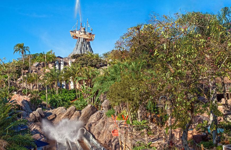 Couple suing Disney World claims water slide caused ‘painful wedgie ...