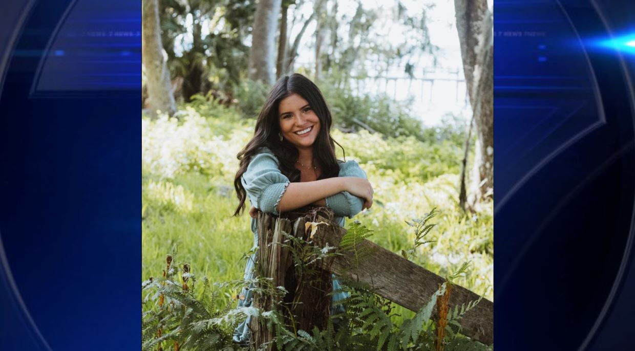 Florida teen killed by lightning strike while hunting with her father ...