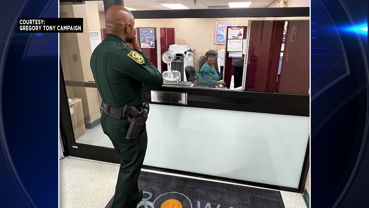Broward County Sheriff Gregory Tony announces 2024 re-election bid ...