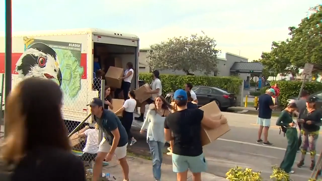 North Miami Beach community unites to provide aid to Israel war victims ...