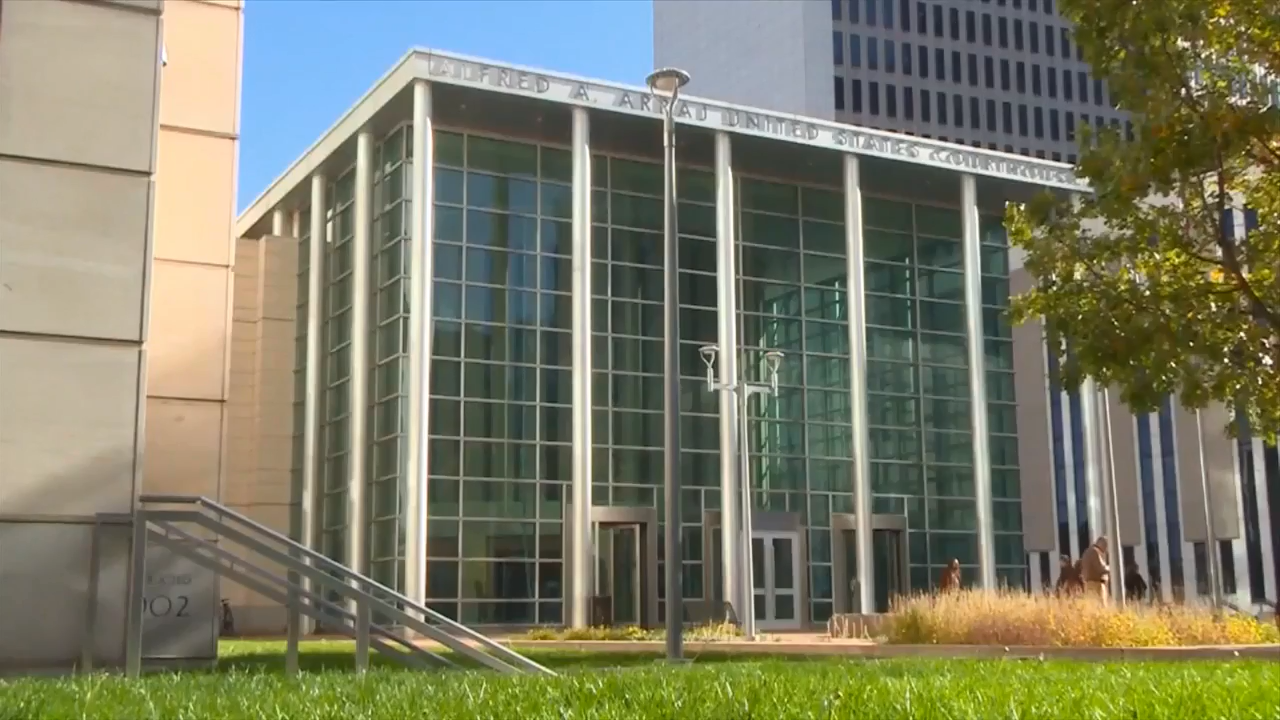 Former NSA worker pleads guilty to trying to sell US secrets to Russia ...