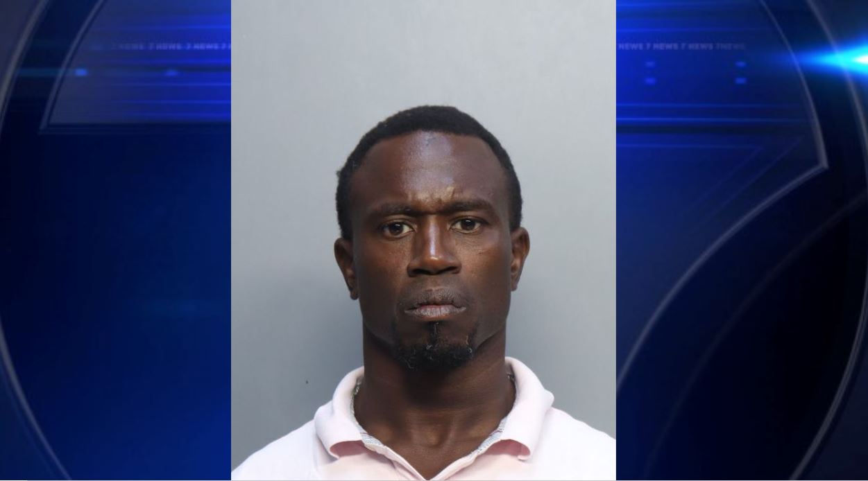 Man accused of punching elderly tourist in Miami Beach, threatening ...