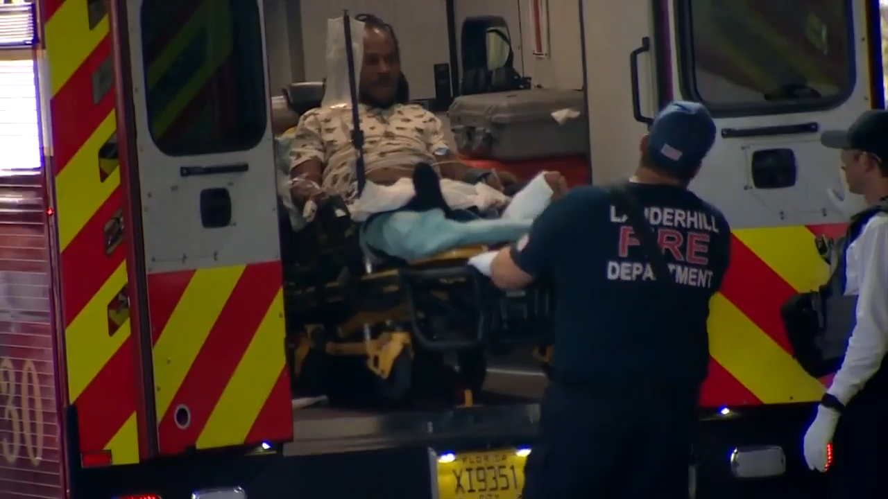 1 dead, 2 injured after shots fired in Lauderhill; suspect remains at ... 1 dead, 2 injured after shots fired in Lauderhill; suspect remains at ...
