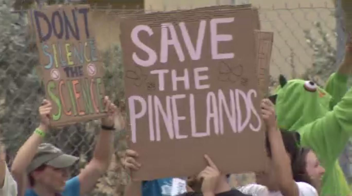 Protesters say water park planned near Zoo Miami could threaten ...