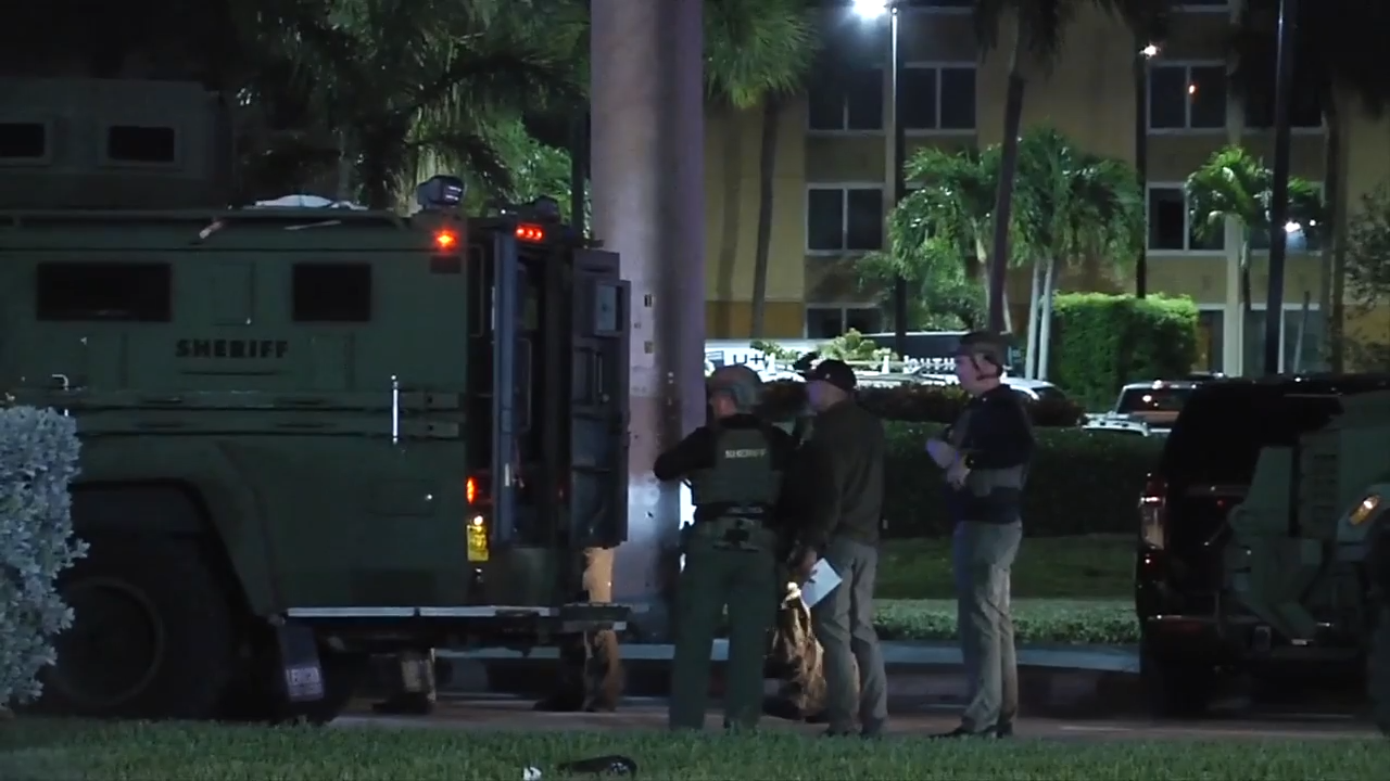Police investigation unfolds as man barricades himself in Fort ...
