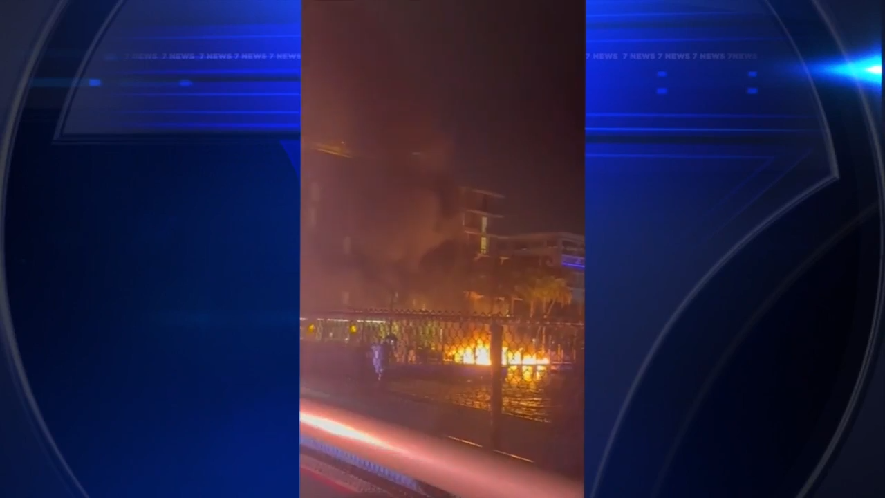 MDFR extinguishes dock blaze at Grand Beach Hotel Bay Harbor - WSVN ...