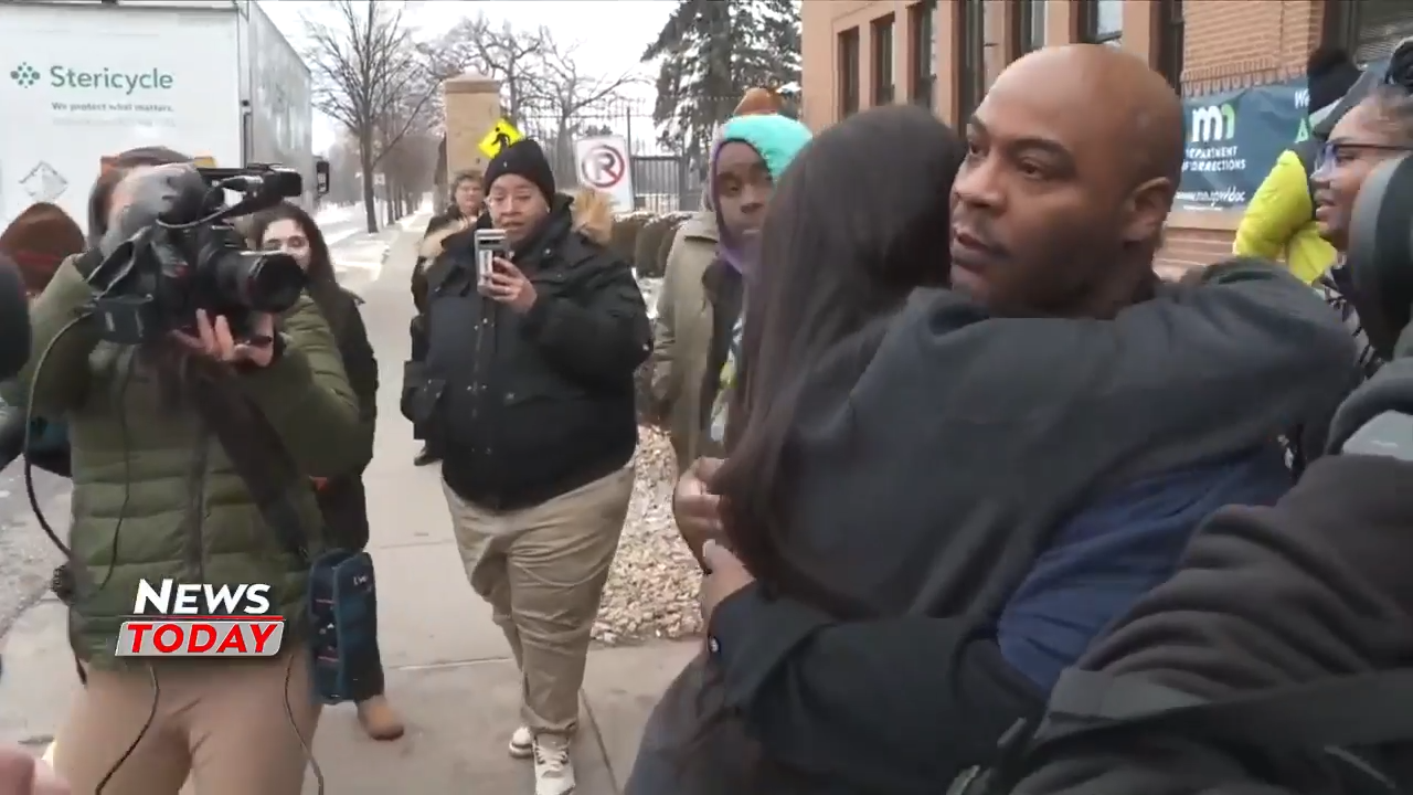 Man Imprisoned As Teen For Flower Shop Killing Is Released After Judge Throws Out His Conviction 1013