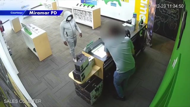 Search underway for armed subject in robbery of Cricket Wireless store ...