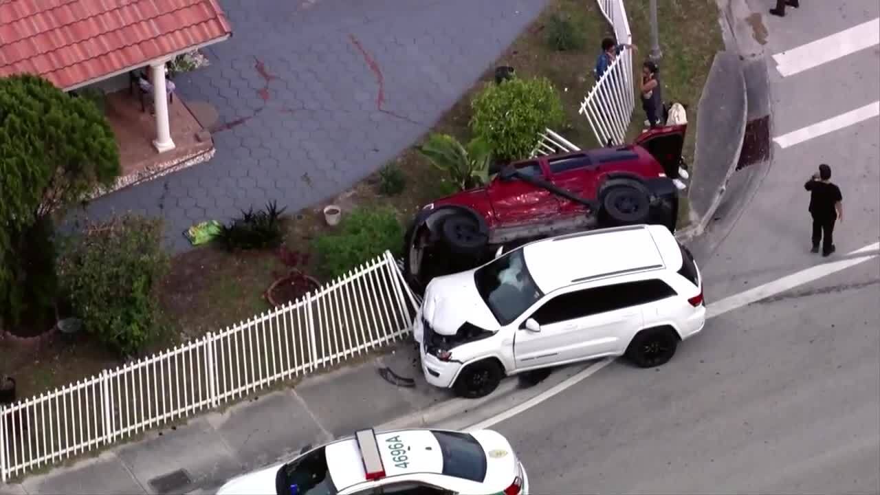 2 cars collide in NW Miami-Dade; no injuries reported - WSVN 7News ...