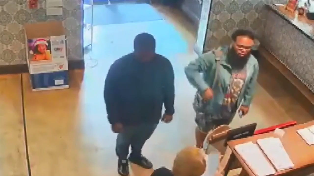 Police 2 Men Stole Elderly Womans Purse At South Miami Restaurant