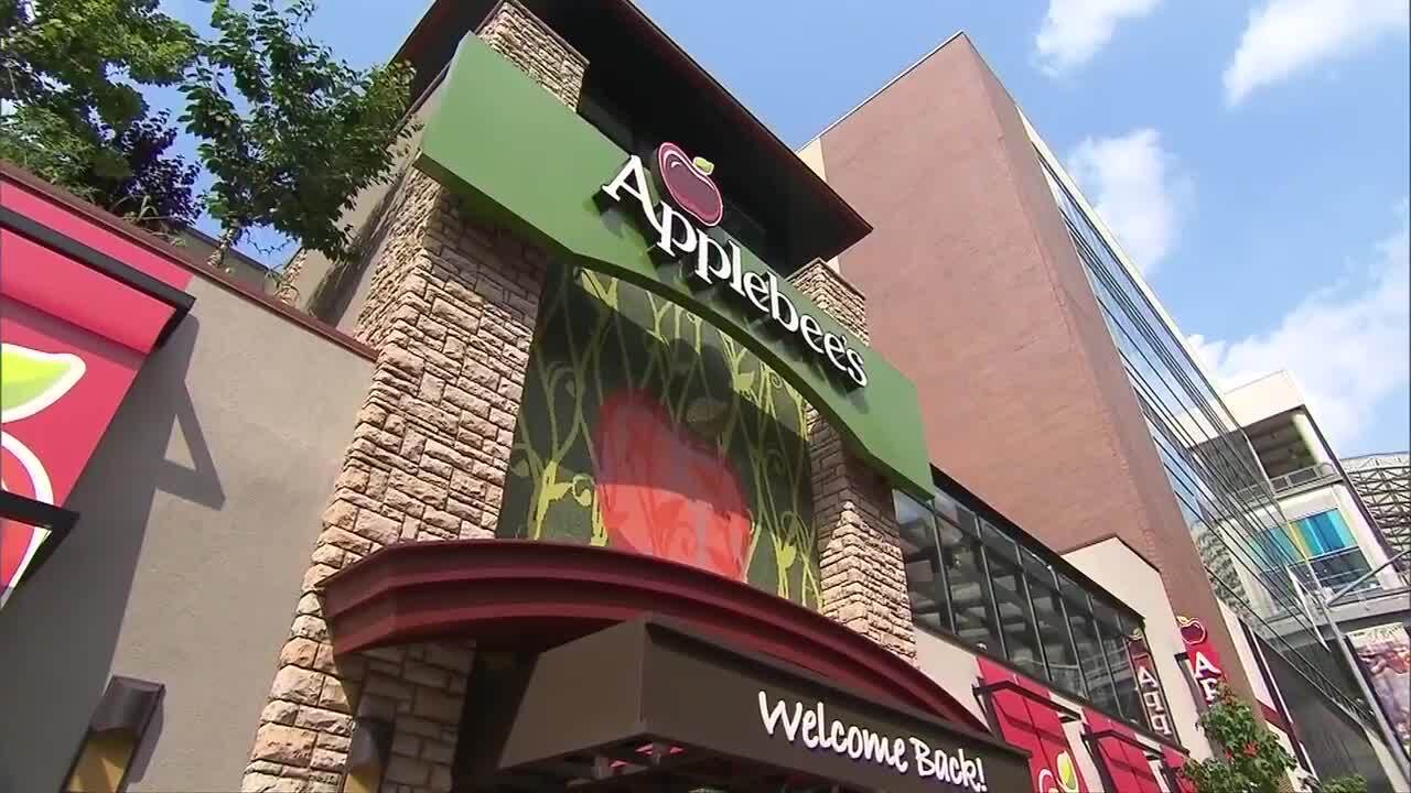 Applebee’s is offering a subscription pass for your date nights - WSVN ...