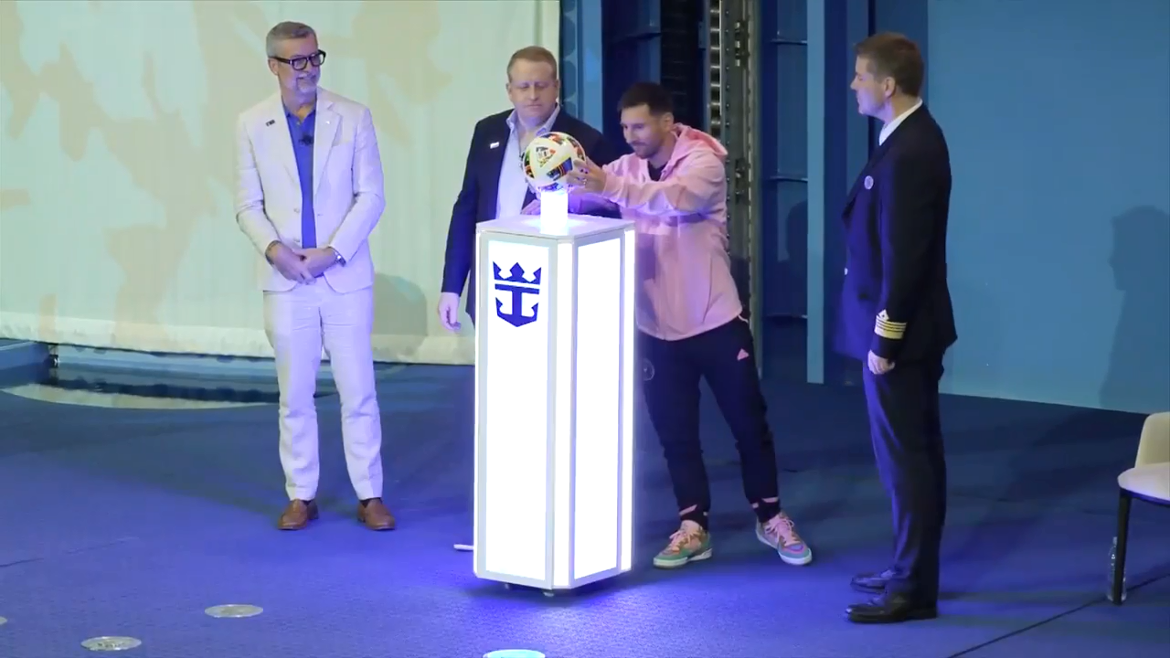 Lionel Messi, Inter Miami CF, take part in special ceremony aboard ...