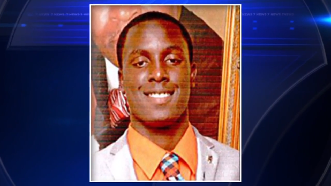 Family continues to plead for answers in 2014 murder of 16-year-old boy ...