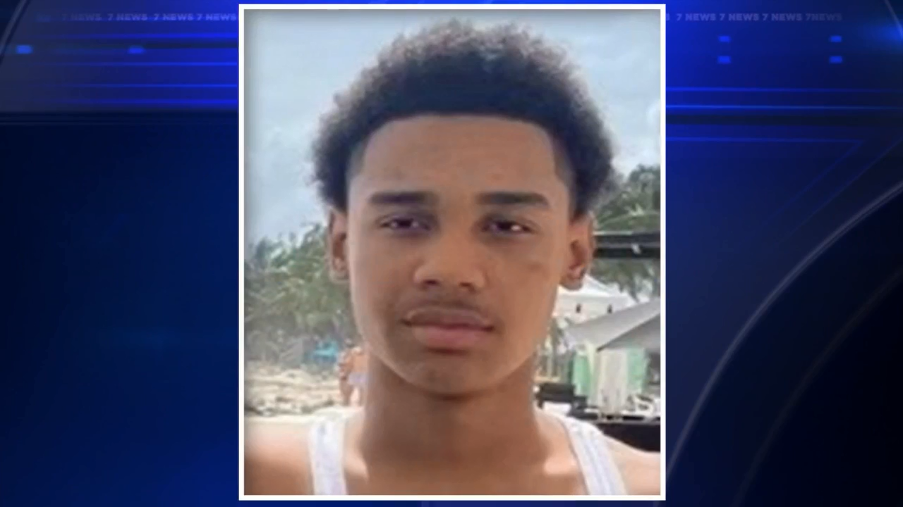 Police ID teen fatally shot on Miami Gardens pedestrian bridge - WSVN ...