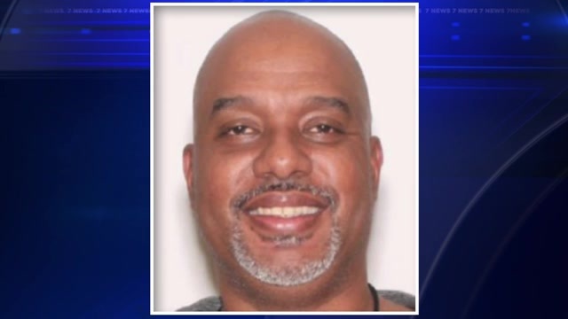 Police ID man found shot dead in parking lot of Miami Gardens apartment ...