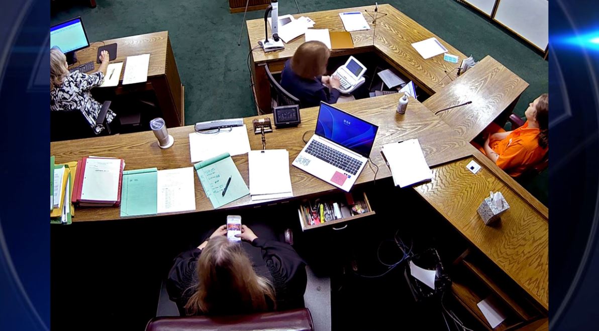 An Oklahoma judge was accused of sending over 500 texts during a murder ...